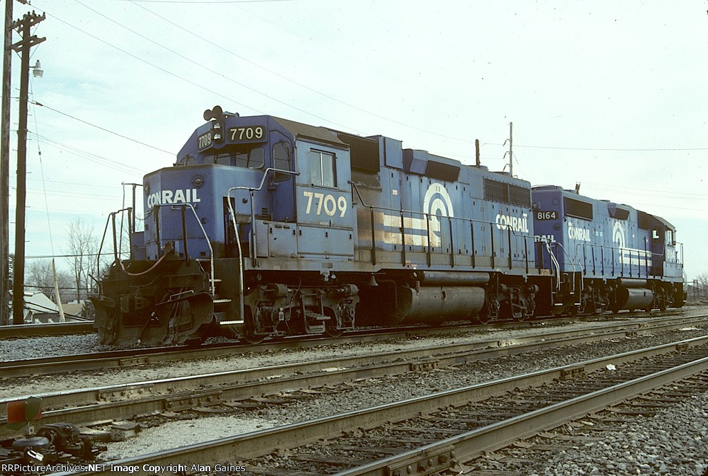 CR GP38 7709